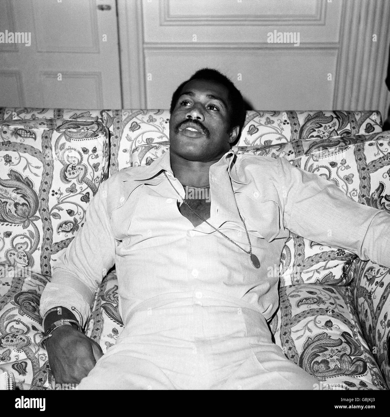 Ken norton boxing hi-res stock photography and images - Alamy