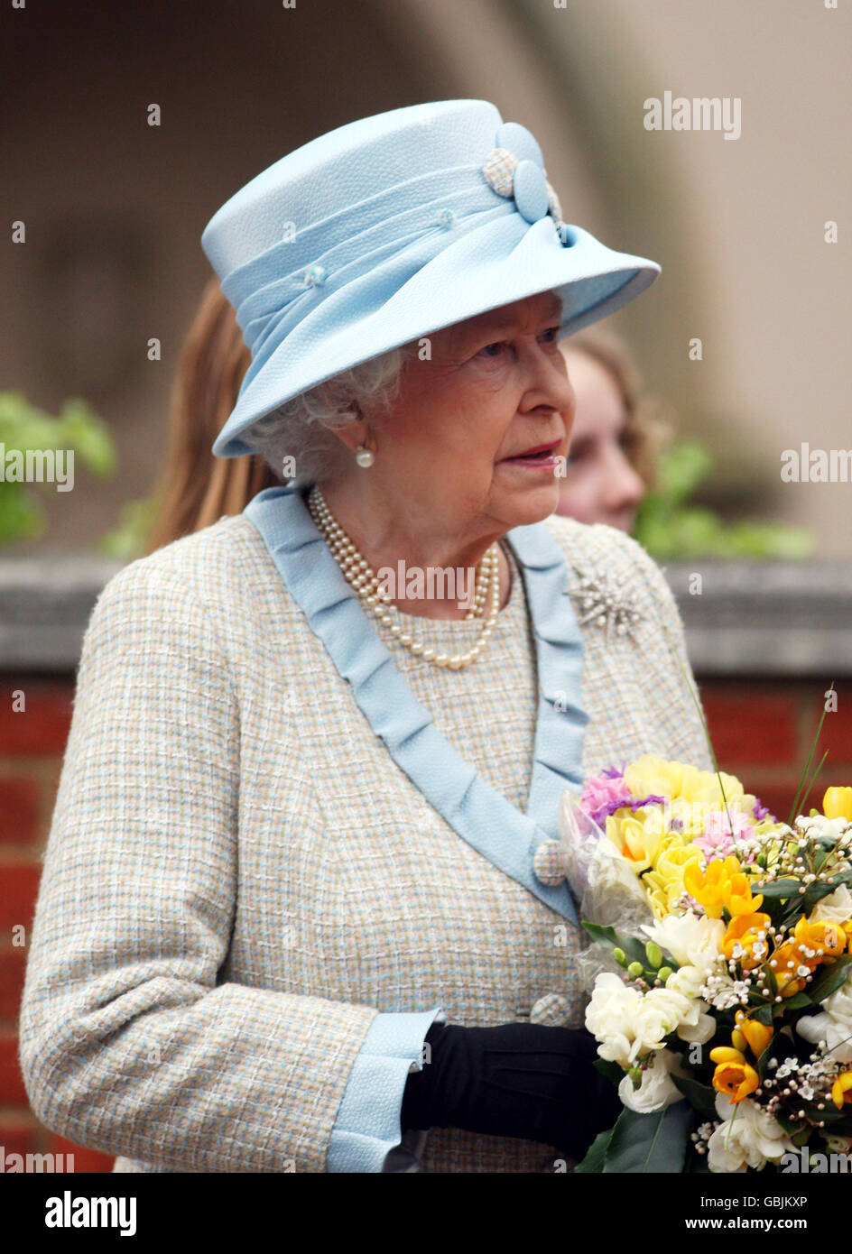 Britains queen elizabeth ii at windsor castle in berkshire hi-res stock ...