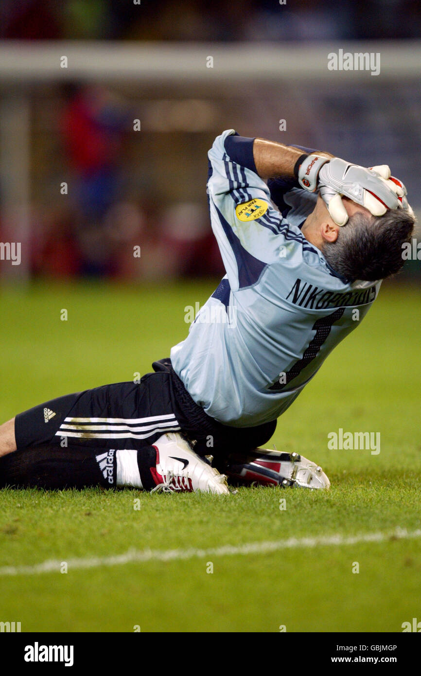 Greece's Antonios Nikopolidis celebrates at the final whistle Stock ...