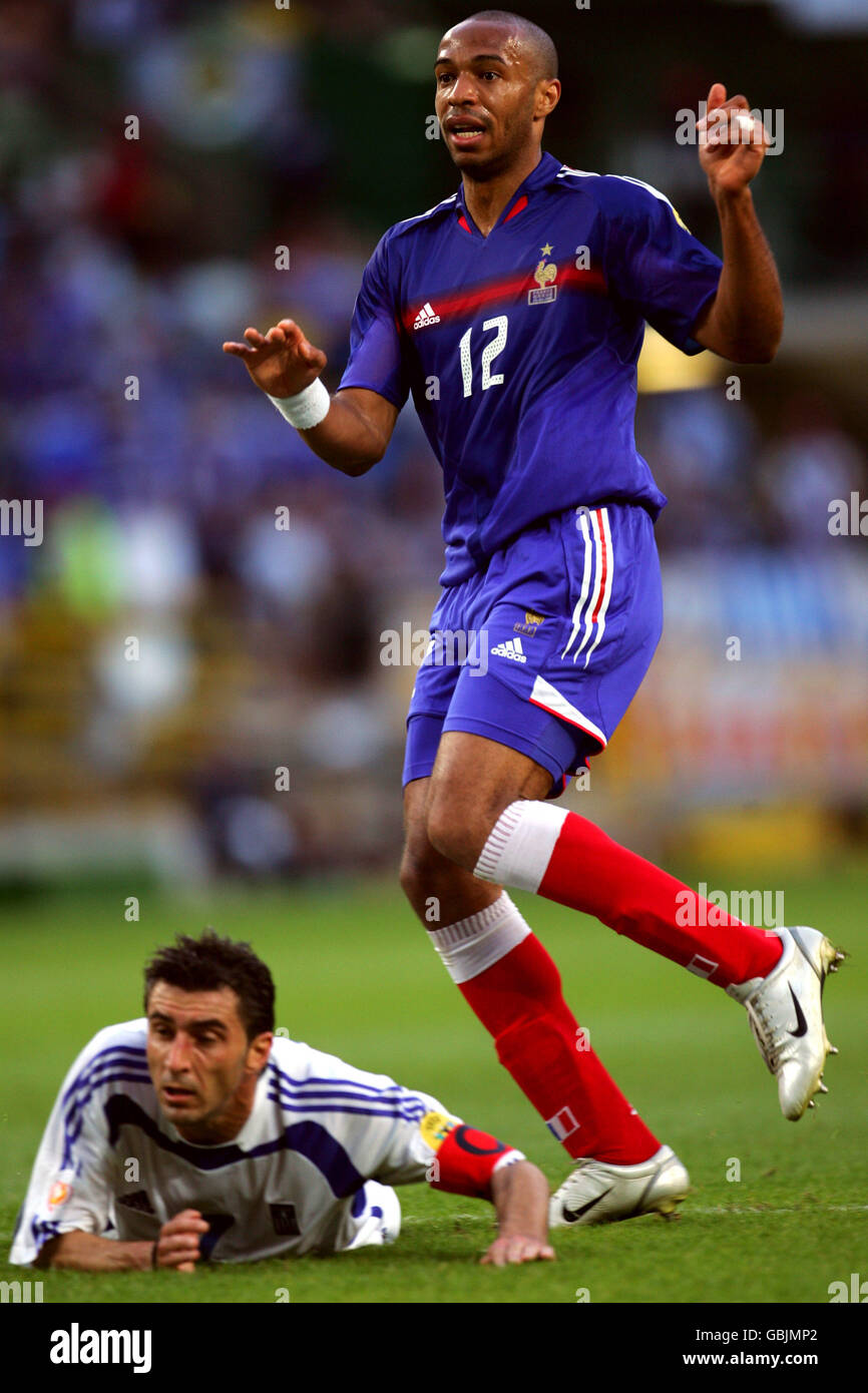 Soccer - UEFA European Championship 2004 - Quarter Finals - France v ...
