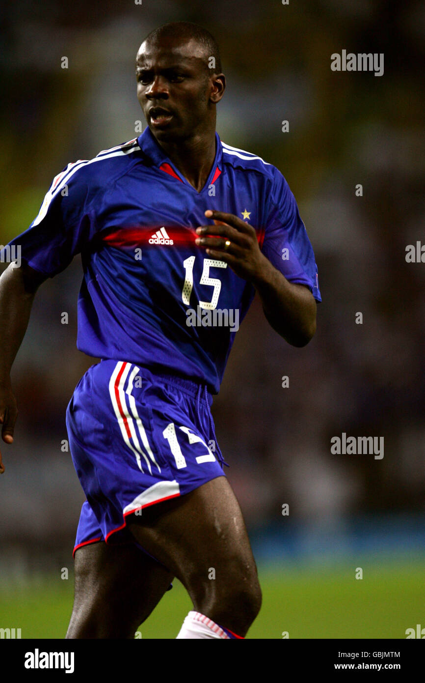 Lilian thuram 2004 hi-res stock photography and images - Alamy