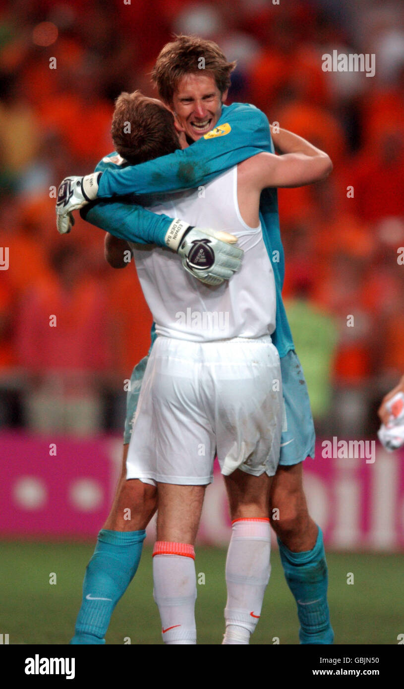 Edwin van der sar 2004 hi-res stock photography and images - Alamy