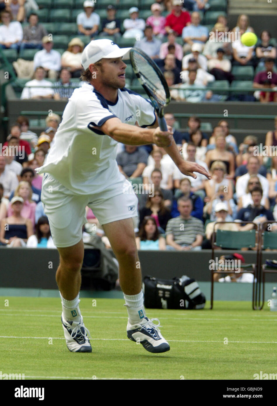 Tennis - Wimbledon 2004 - Third Round - Andy Roddick v Taylor Dent ...