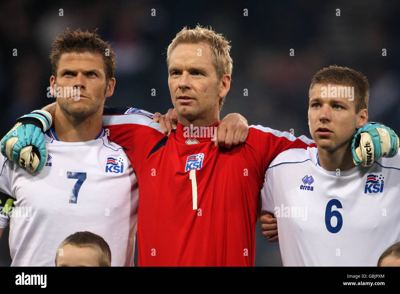 Left to right icelands hermann hreidarsson hi-res stock photography and ...