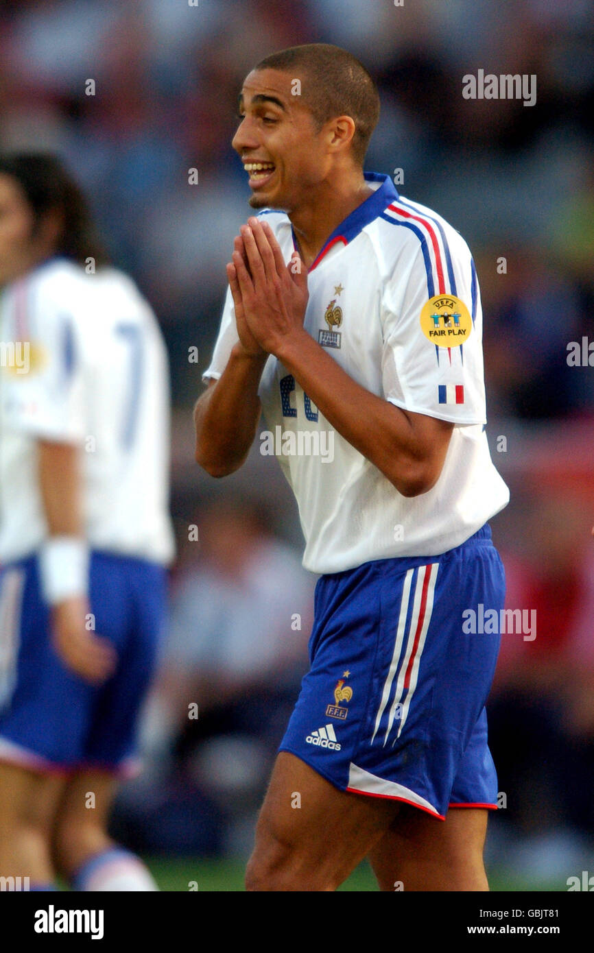 Soccer - UEFA European Championship 2004 - Group B - Switzerland v ...