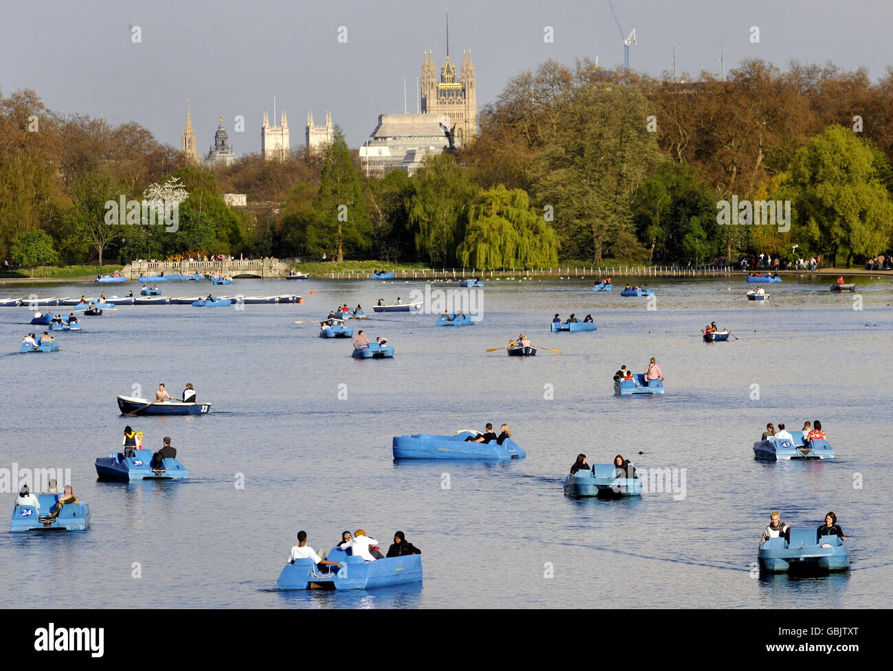 Weather easter britviewfirstround britainimagescollectionmove hi-res ...