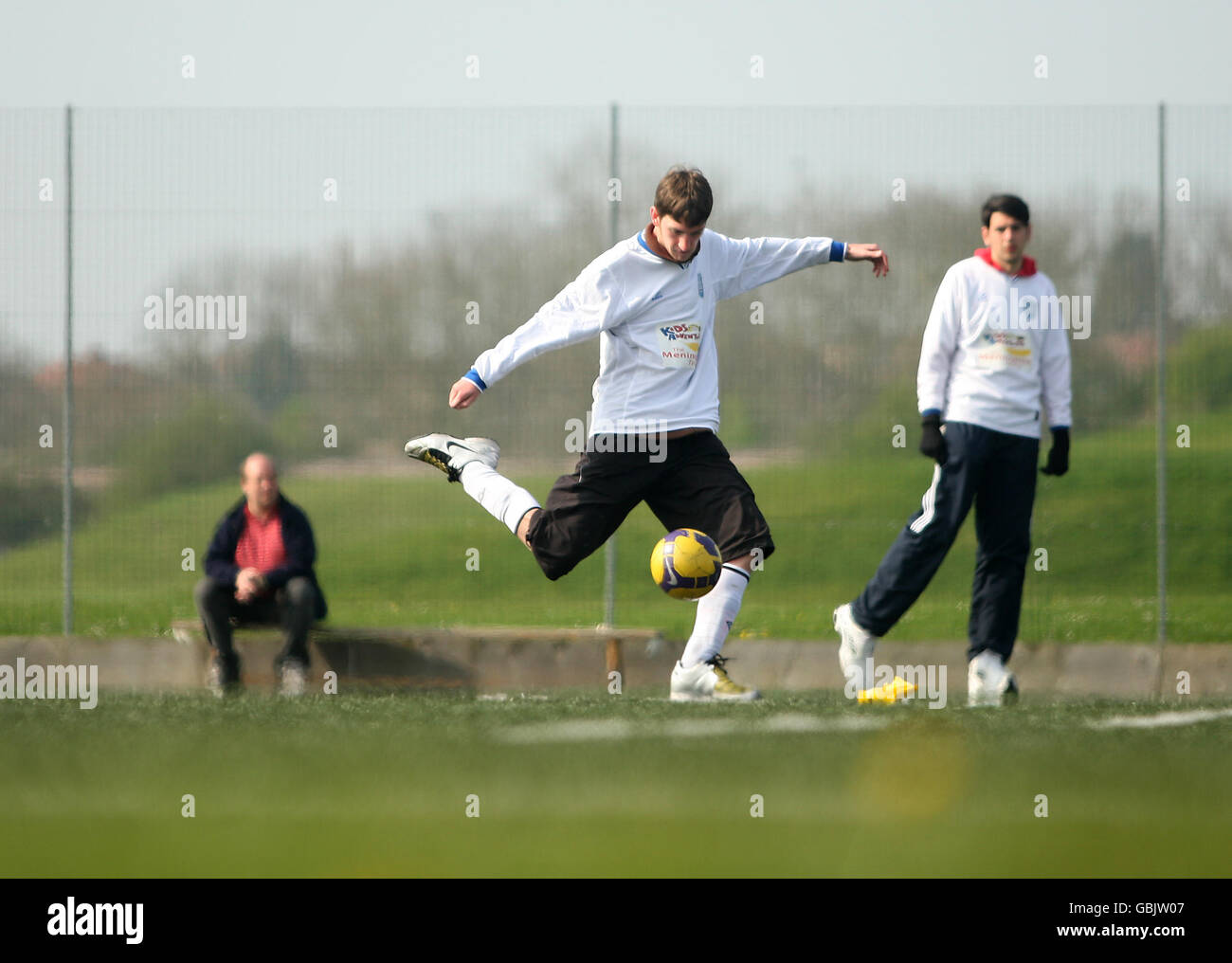 Eleven a side world record attempt hi-res stock photography and images ...