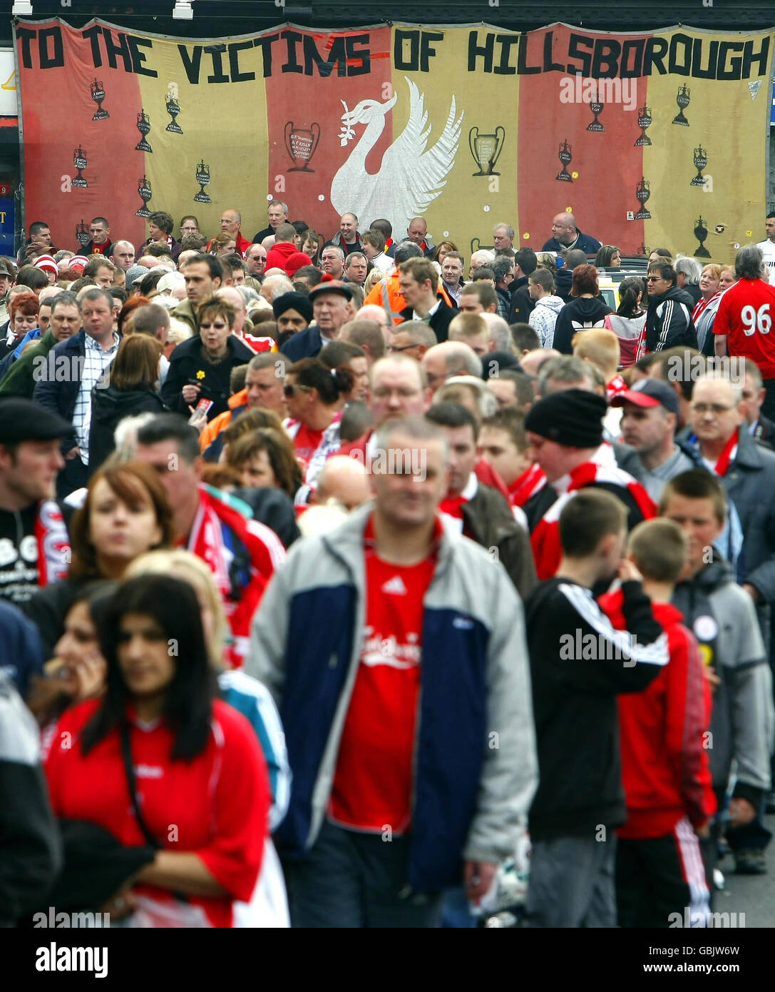 Fans queue to mark the 20th Anniversary of the Hillsborough disaster at ...