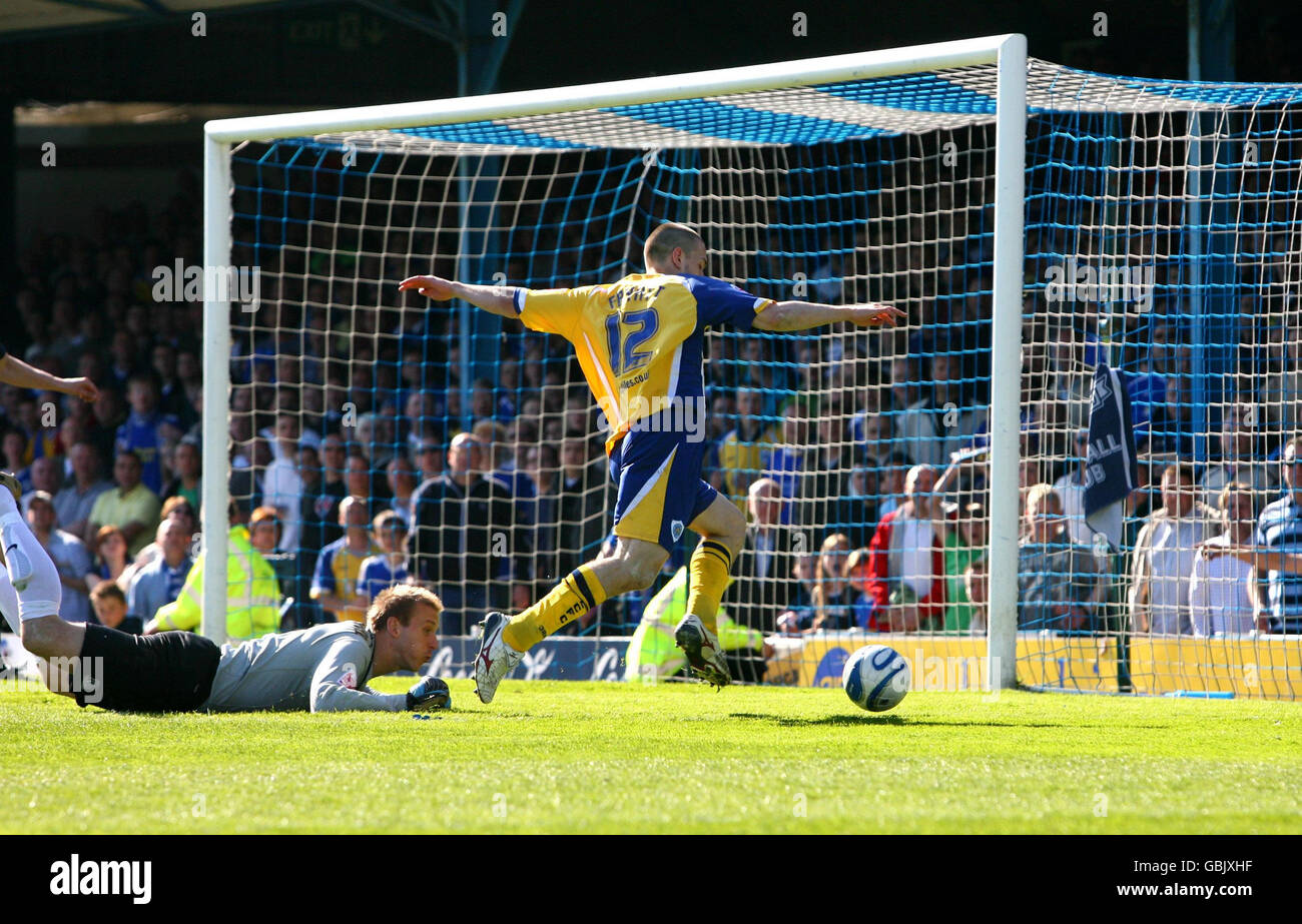 Leicester City's Matty Fryatt rounds the Southend United goakeeper ...