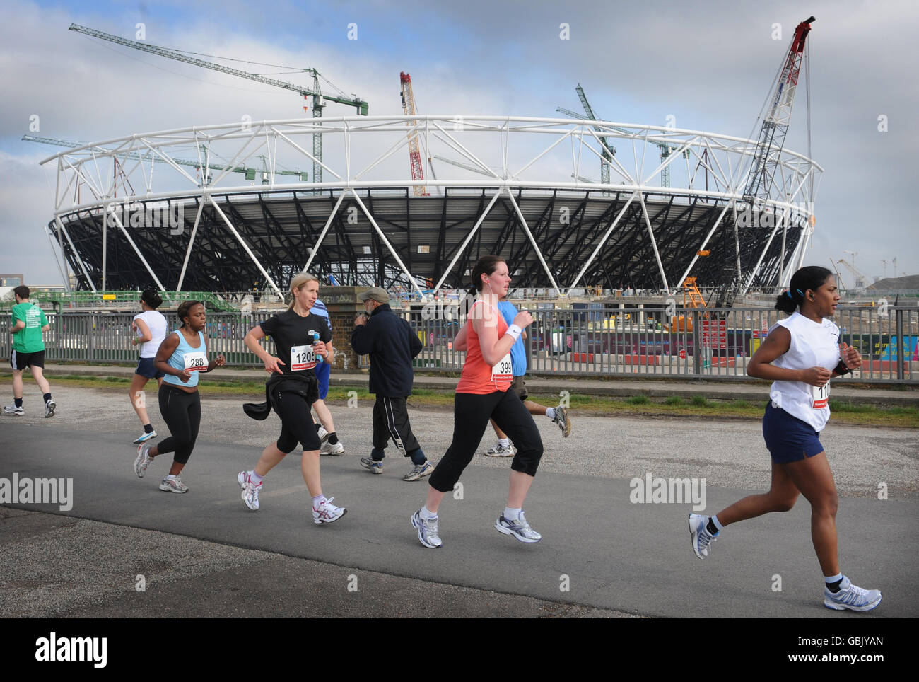 Newham 10K run. Runners take part in the Newham 10K run in Stratford ...