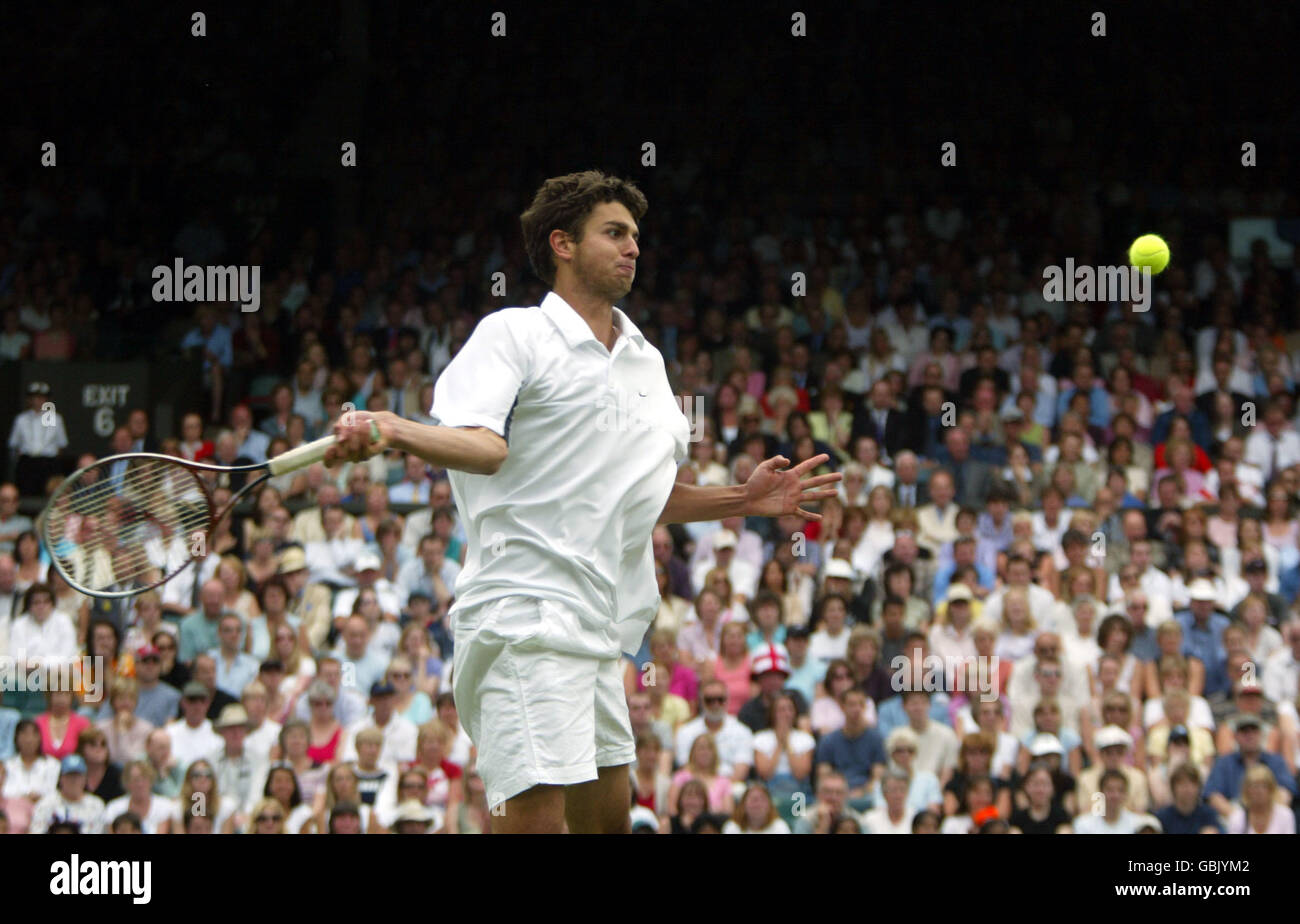 Tennis - Wimbledon 2004 - Quarter Final - Tim Henman v Mario Ancic ...