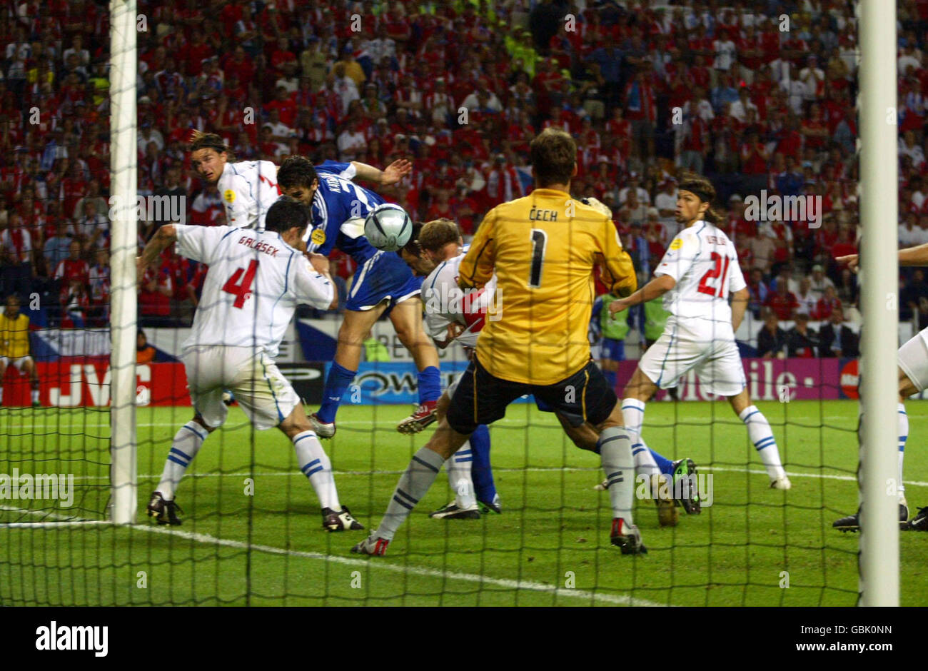 Uefa euro 2004 dellas hi-res stock photography and images - Alamy