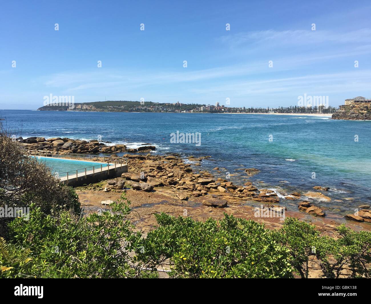 Manly beach swimming pool sydney hi-res stock photography and images ...