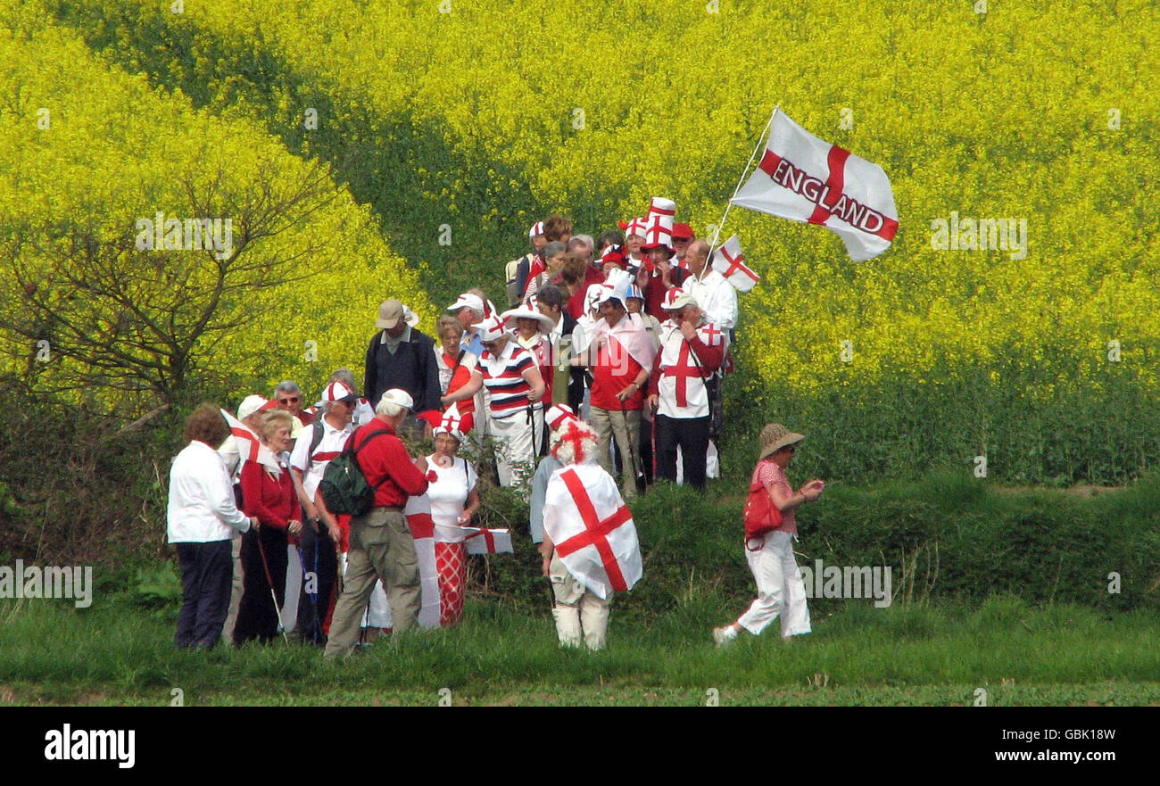 Members of the Essex Friends Ramblers Association mark St George's Day ...