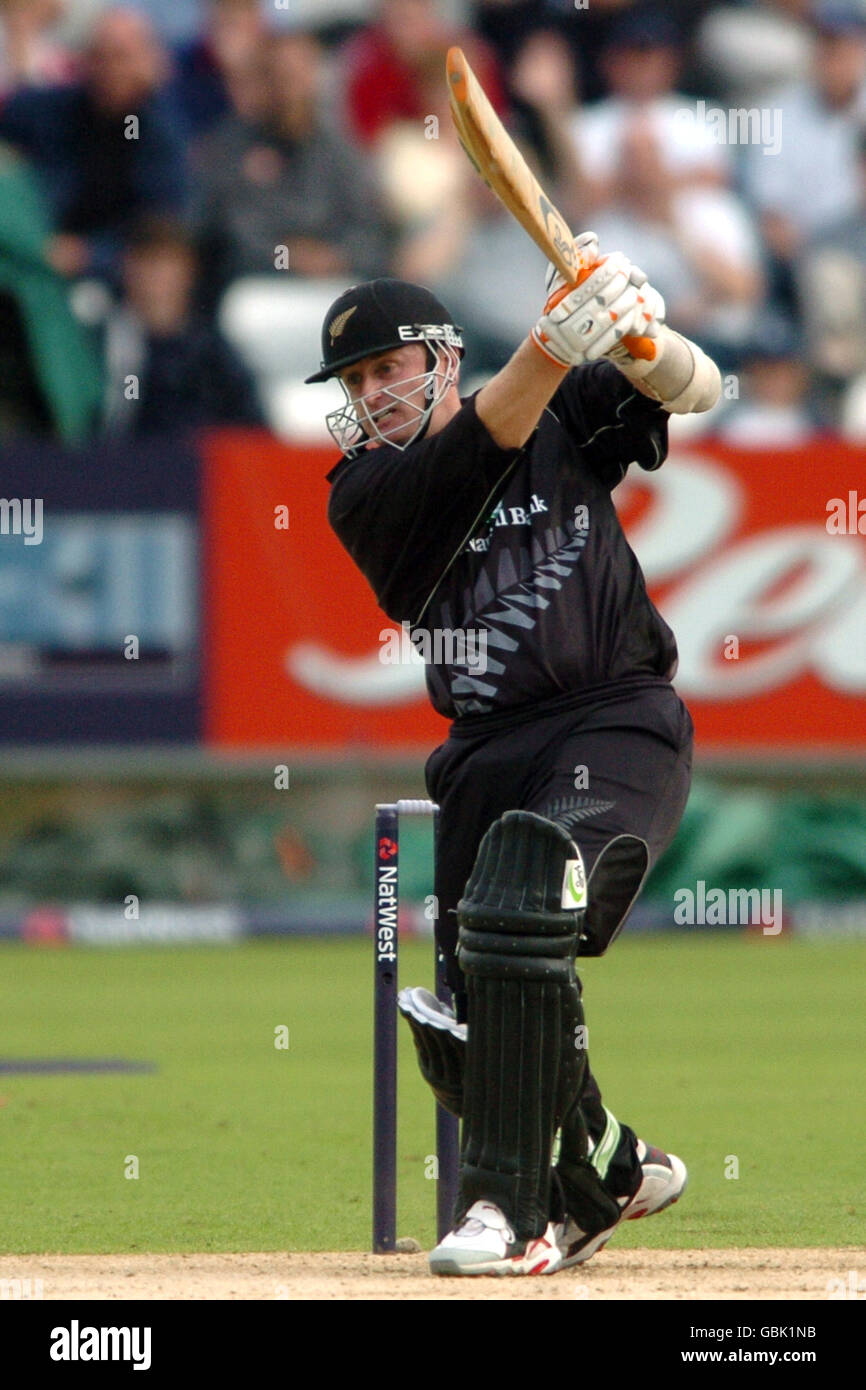 Cricket - NatWest Series 2004 - England v New Zealand. Scott Styris ...