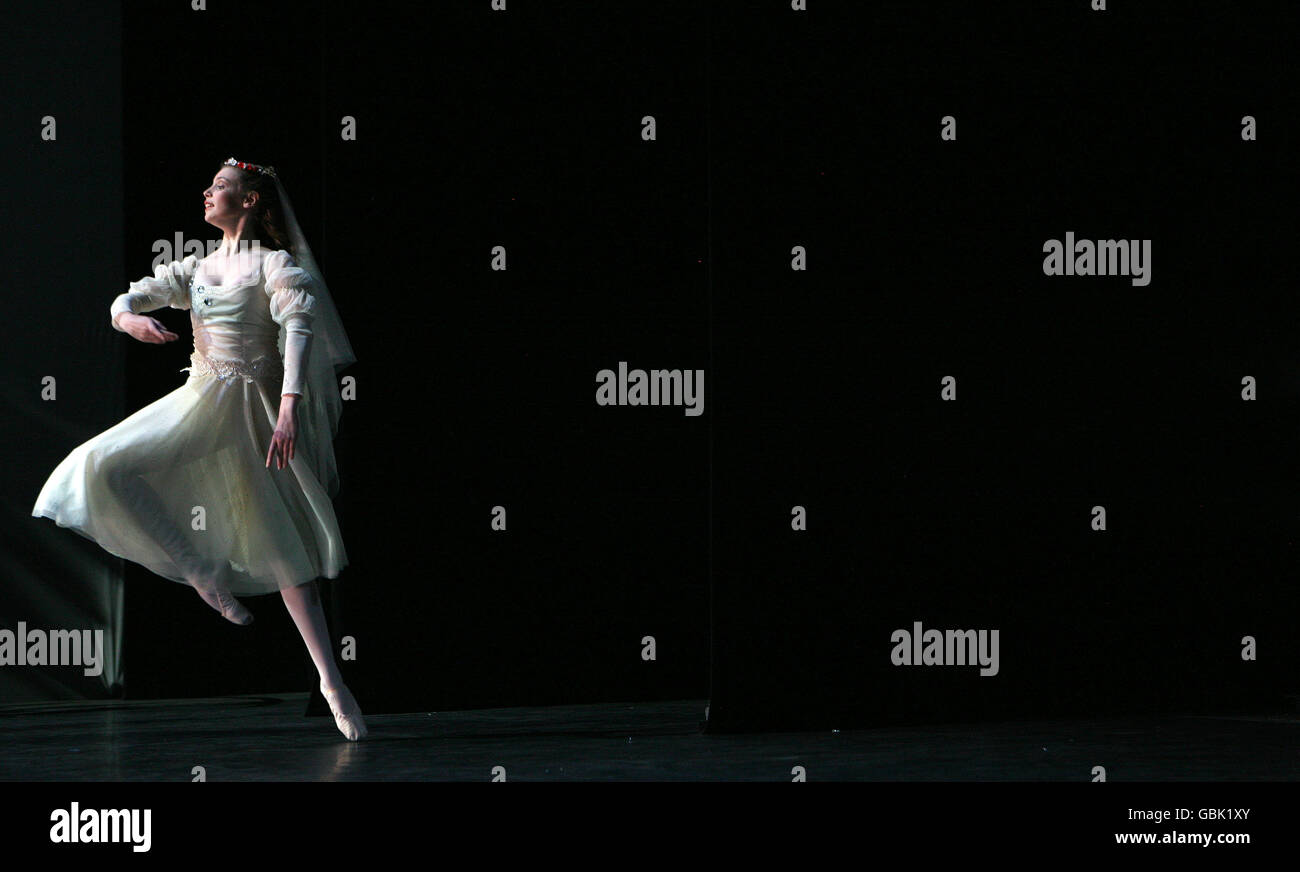14-year-old Edwina Booth Clibborn performs as Snow White in a ...