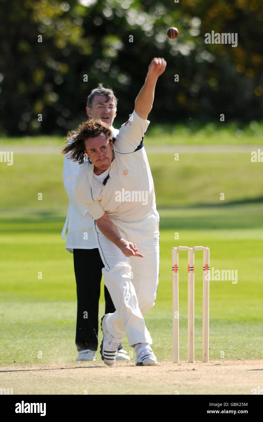 Cricket - MCC v Rugby School - The Close Stock Photo - Alamy