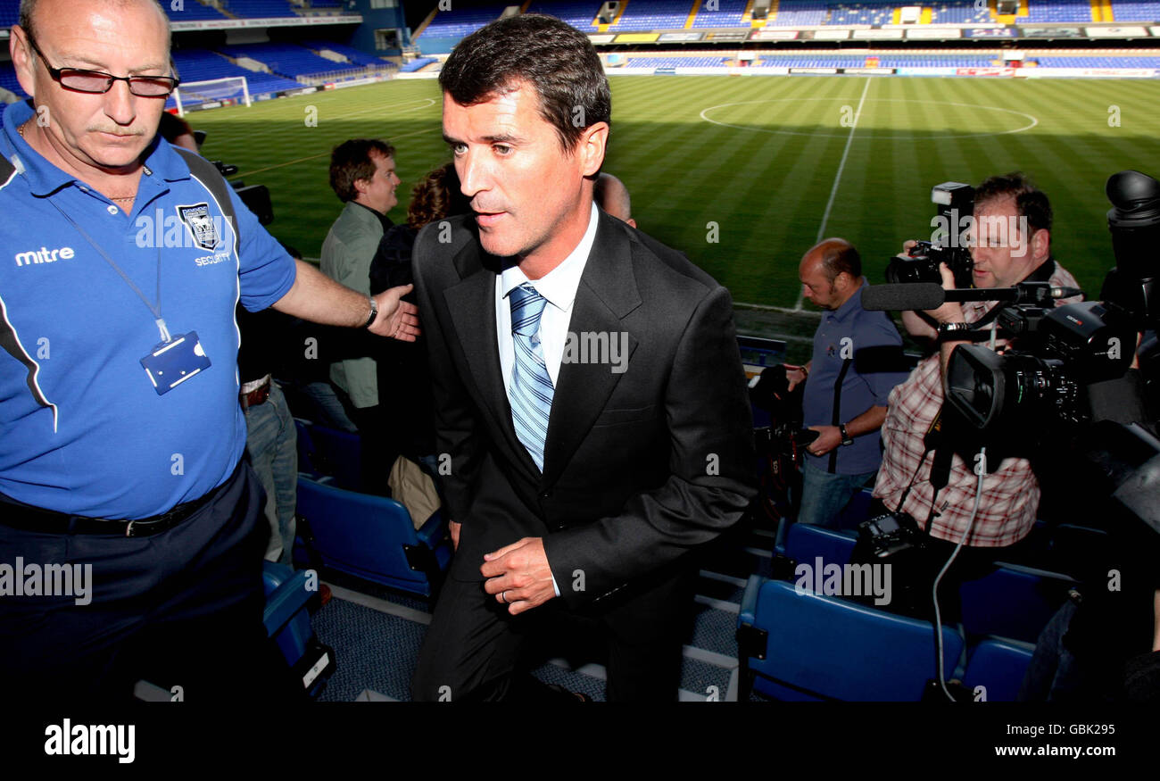 Irish soccer player roy keane hi-res stock photography and images - Alamy