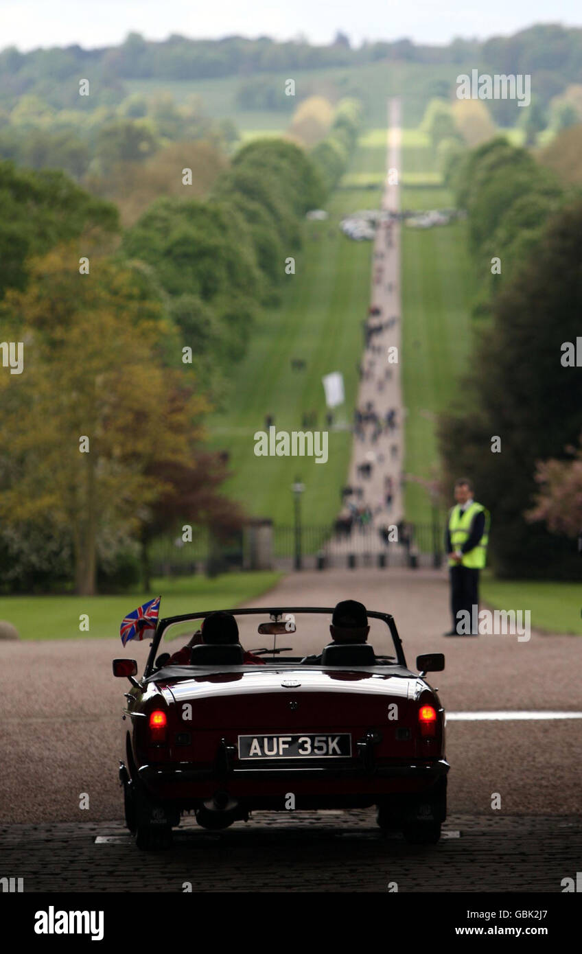 Duke of Edinburgh attends a parade of MG cars Stock Photo - Alamy