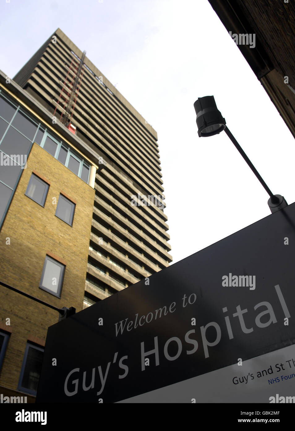 Guy's Hospital - stock Stock Photo - Alamy