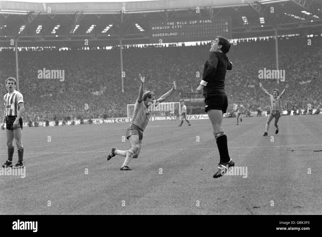 Final points Black and White Stock Photos & Images - Alamy