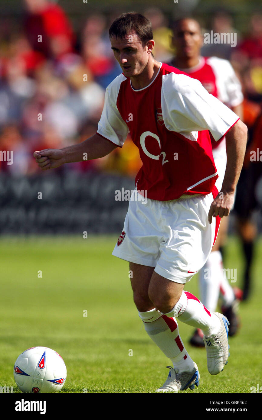 Soccer - Friendly - Barnet v Arsenal Stock Photo - Alamy