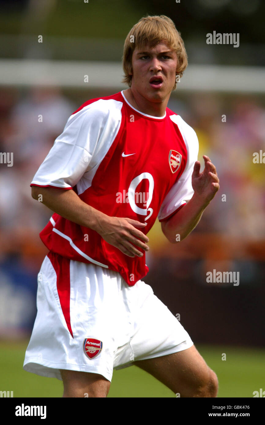 Soccer - Friendly - Barnet v Arsenal Stock Photo - Alamy
