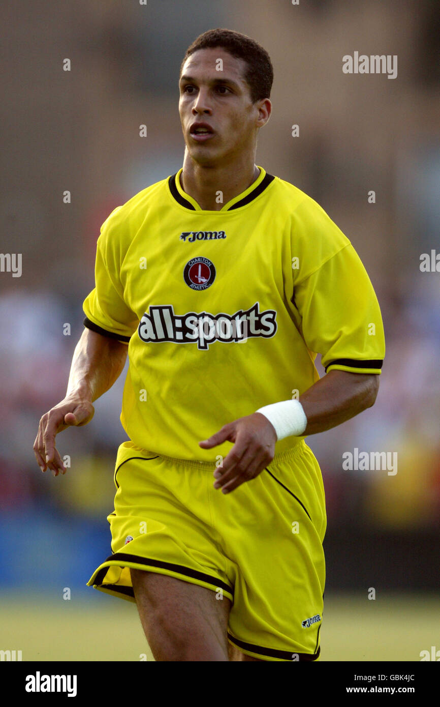 Soccer - Friendly - Welling United v Charlton Athletic Stock Photo - Alamy