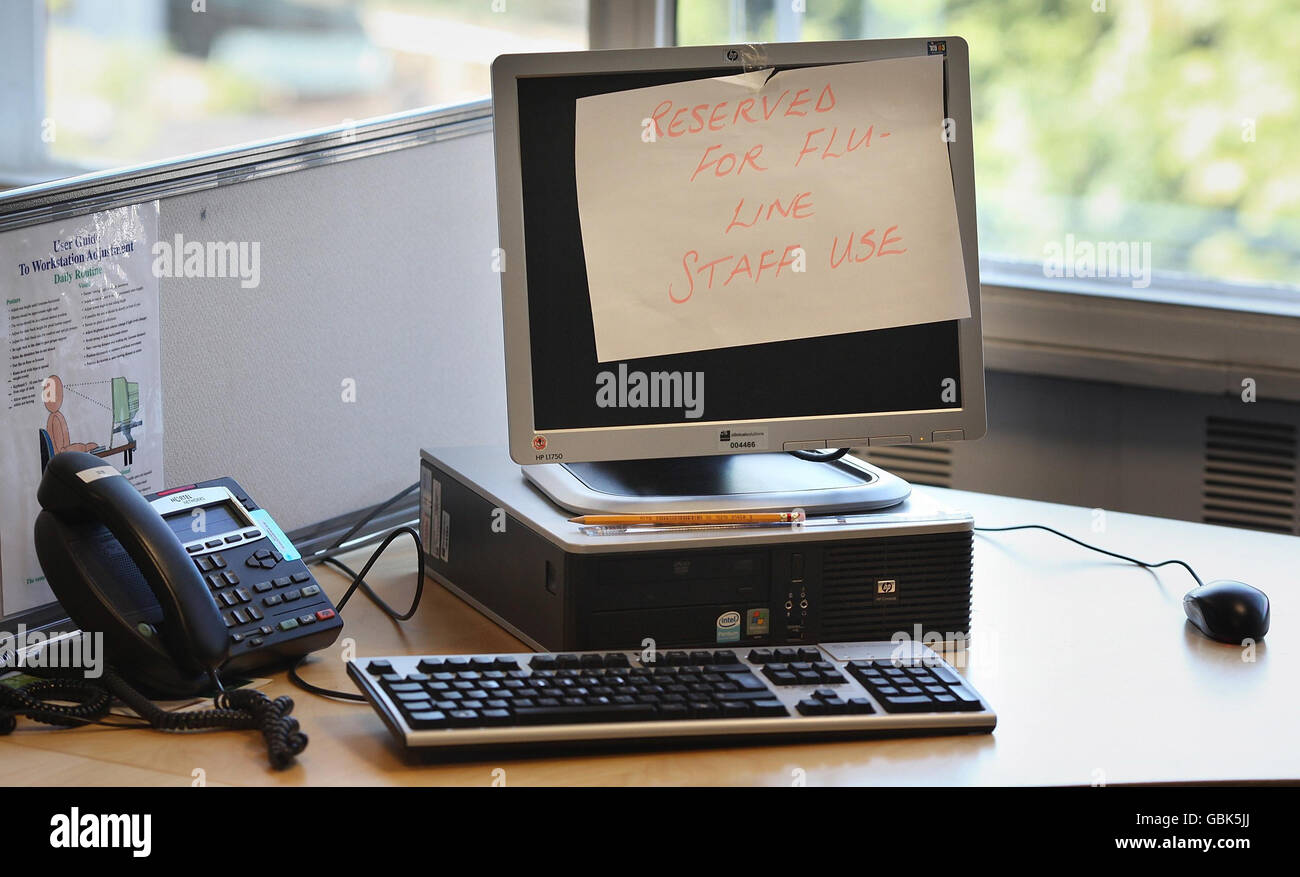 Nhs direct call centre hi-res stock photography and images - Alamy