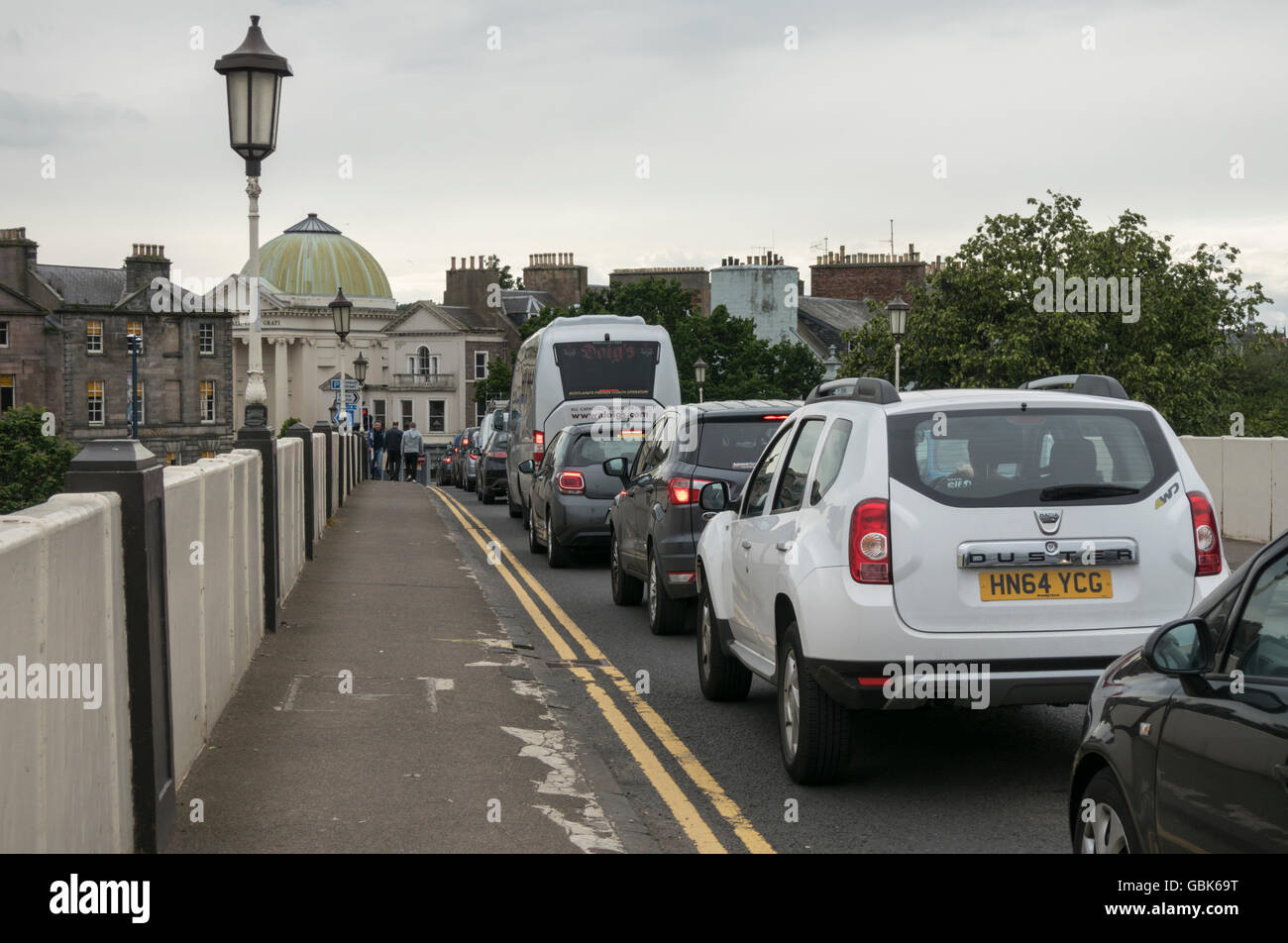 Heavy traffic congestion,Perth,Scotland,UK Stock Photo - Alamy