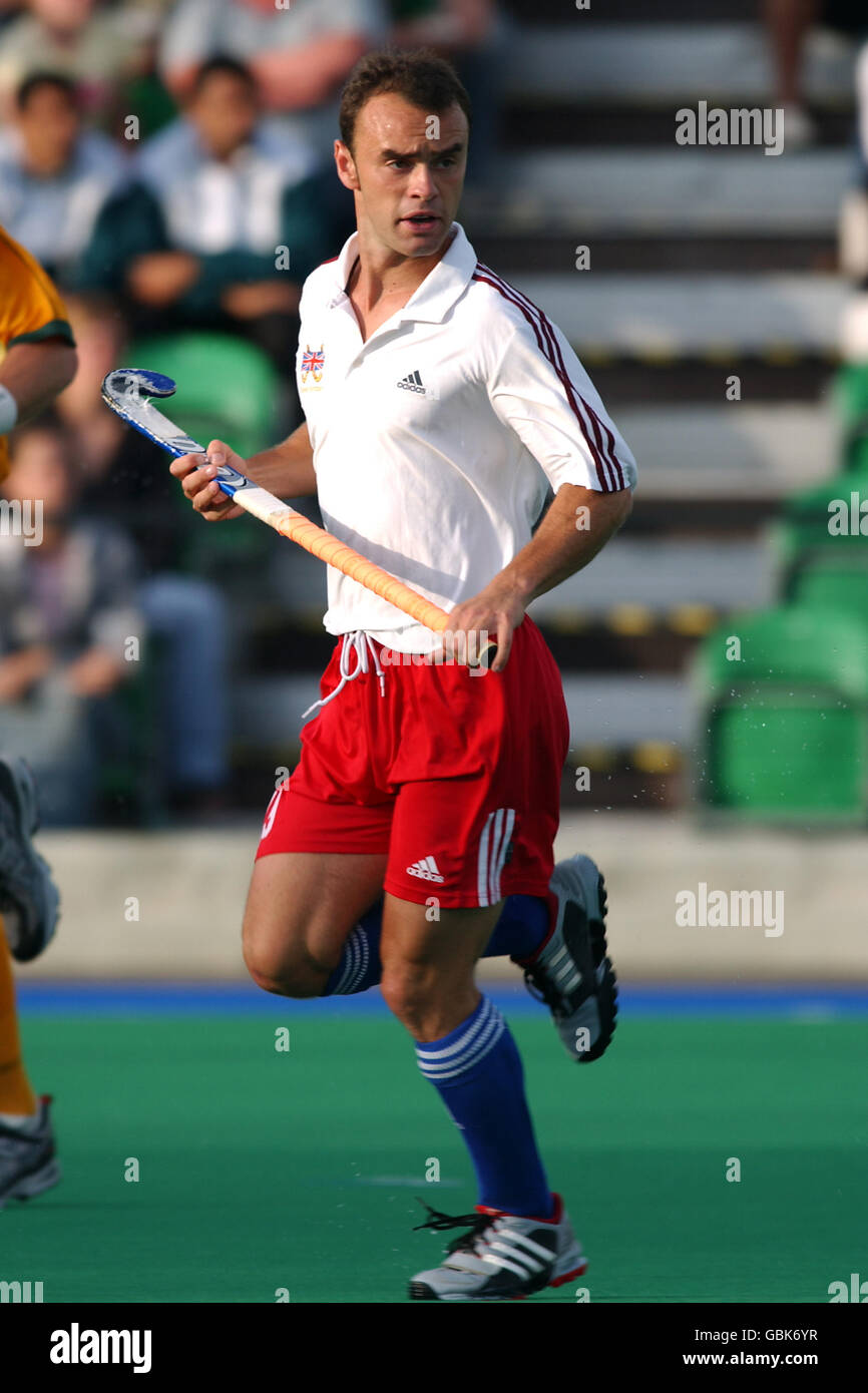 Graham dunlop hi-res stock photography and images - Alamy