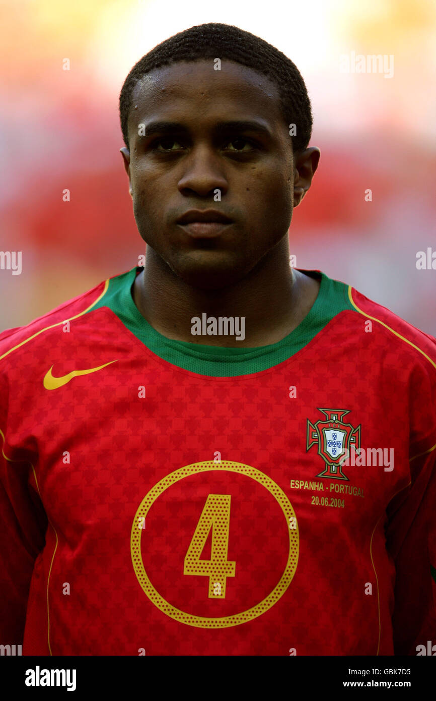 Portugal v spain football hi-res stock photography and images - Alamy