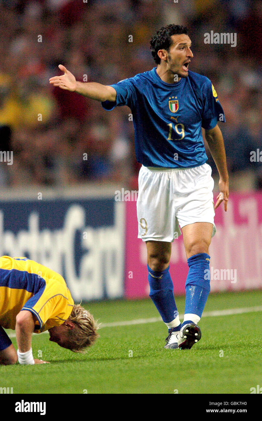 Zambrotta italy 2004 hi-res stock photography and images - Alamy