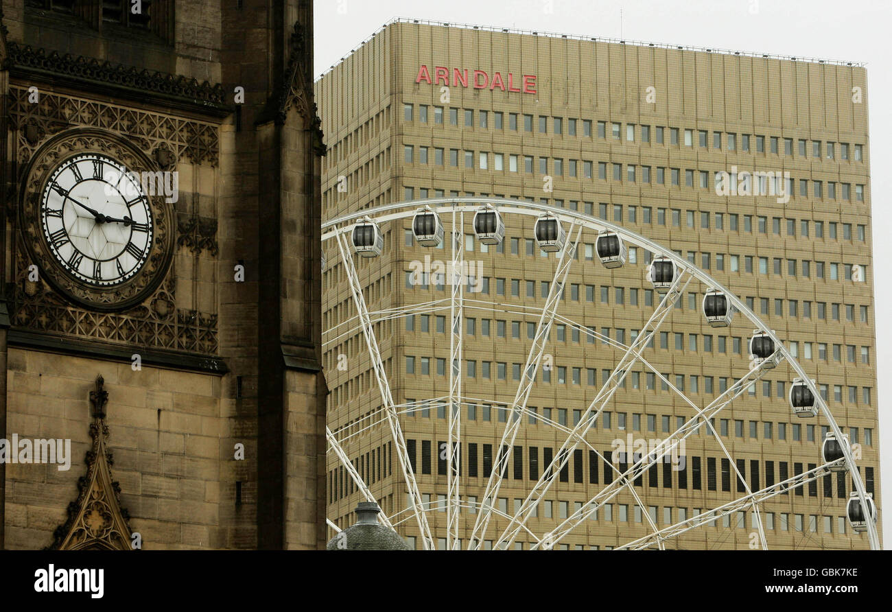 Manchesters arndale shopping centre hi-res stock photography and images ...