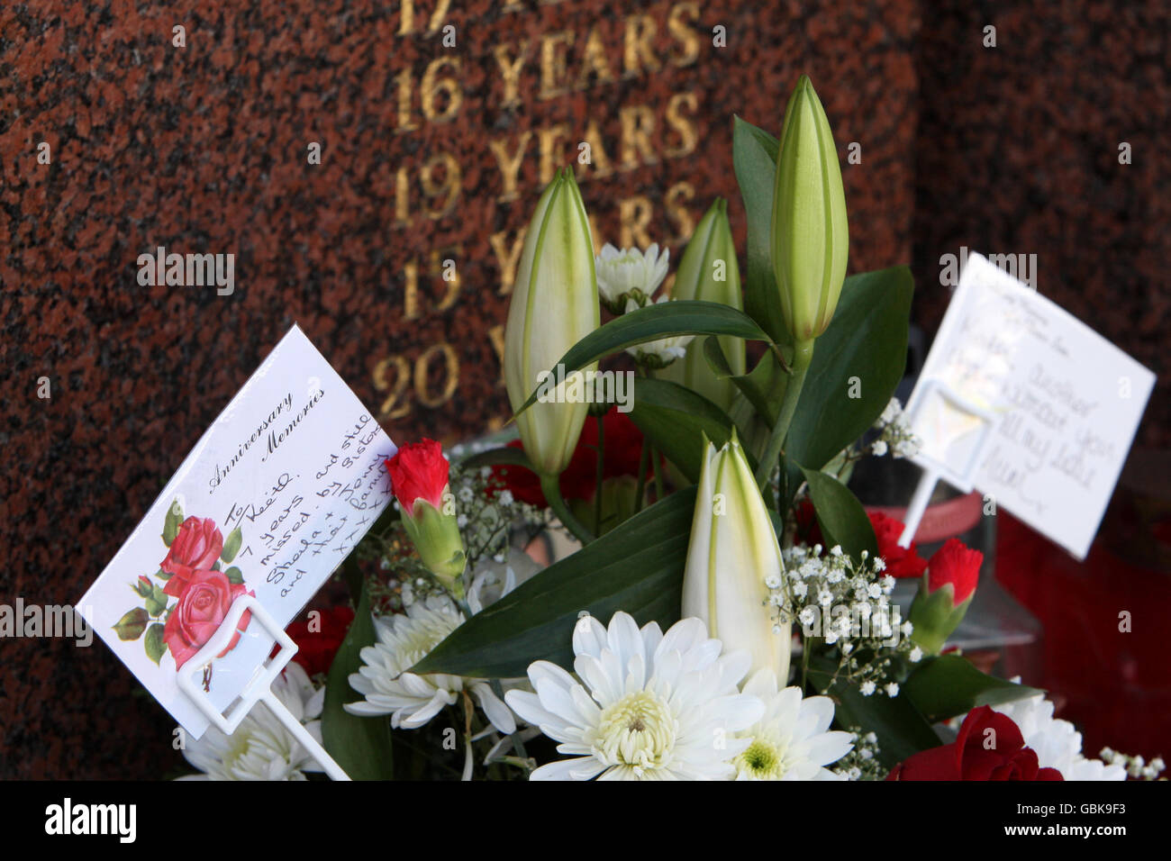 Soccer - UEFA Champions League - Quarter Final - First Leg - Liverpool ...