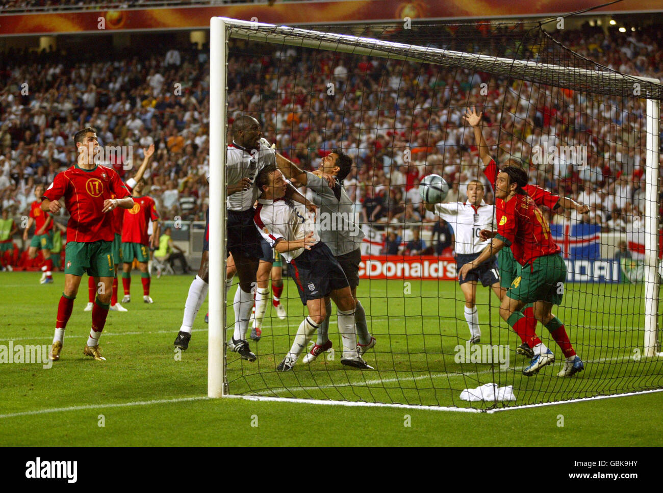 Portugal and sol campbell hi-res stock photography and images - Alamy