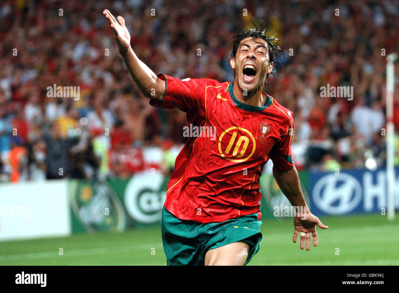 Soccer - UEFA European Championship 2004 - Quarter Final - Portugal v ...