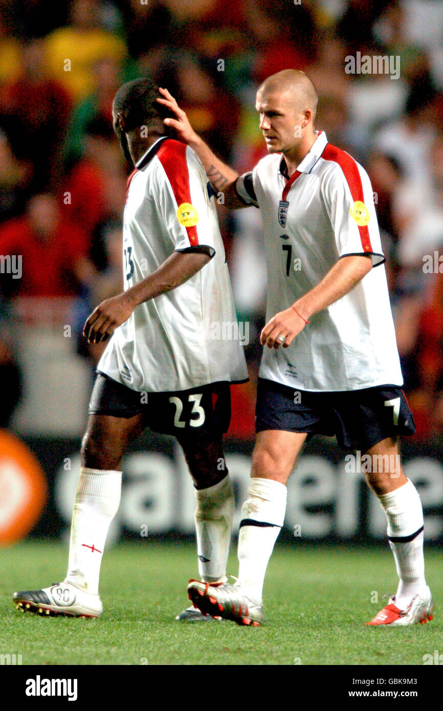 England euro 2004 portugal vassell hi-res stock photography and images ...