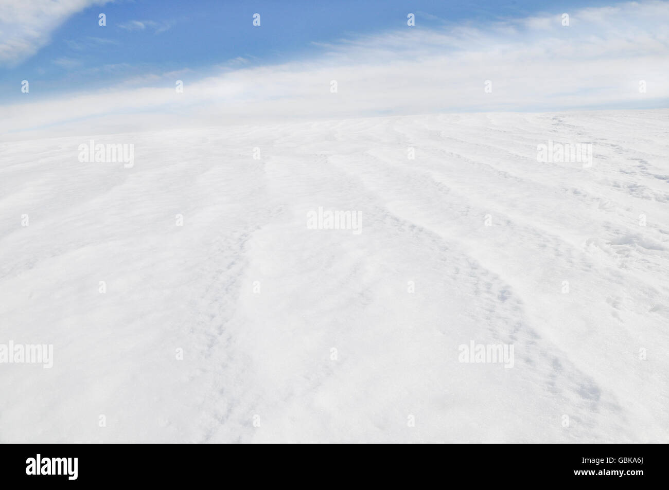 Waves and snow hi-res stock photography and images - Alamy