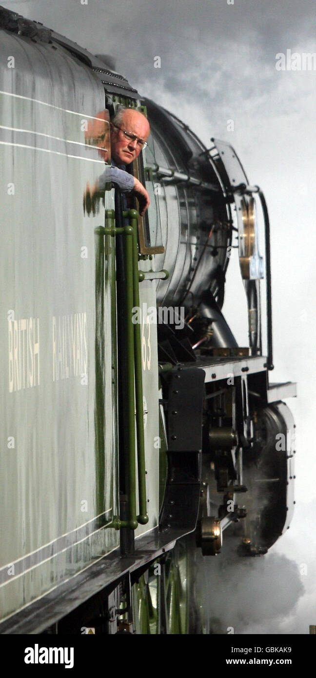 First steam train leaving hi-res stock photography and images - Alamy