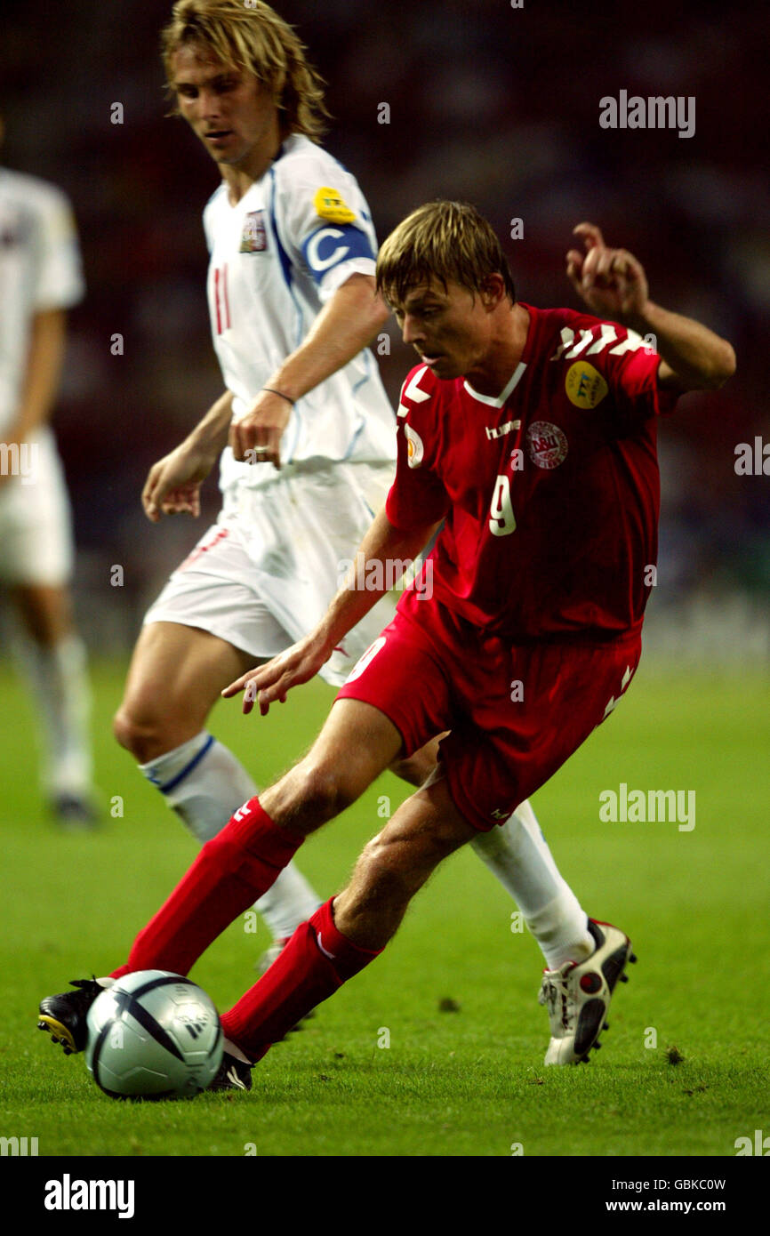 Soccer - UEFA European Championship 2004 - Quarter Finals - Czech ...