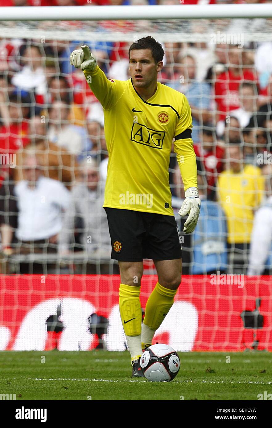 Manchester united goalkeeper ben foster hi-res stock photography and ...
