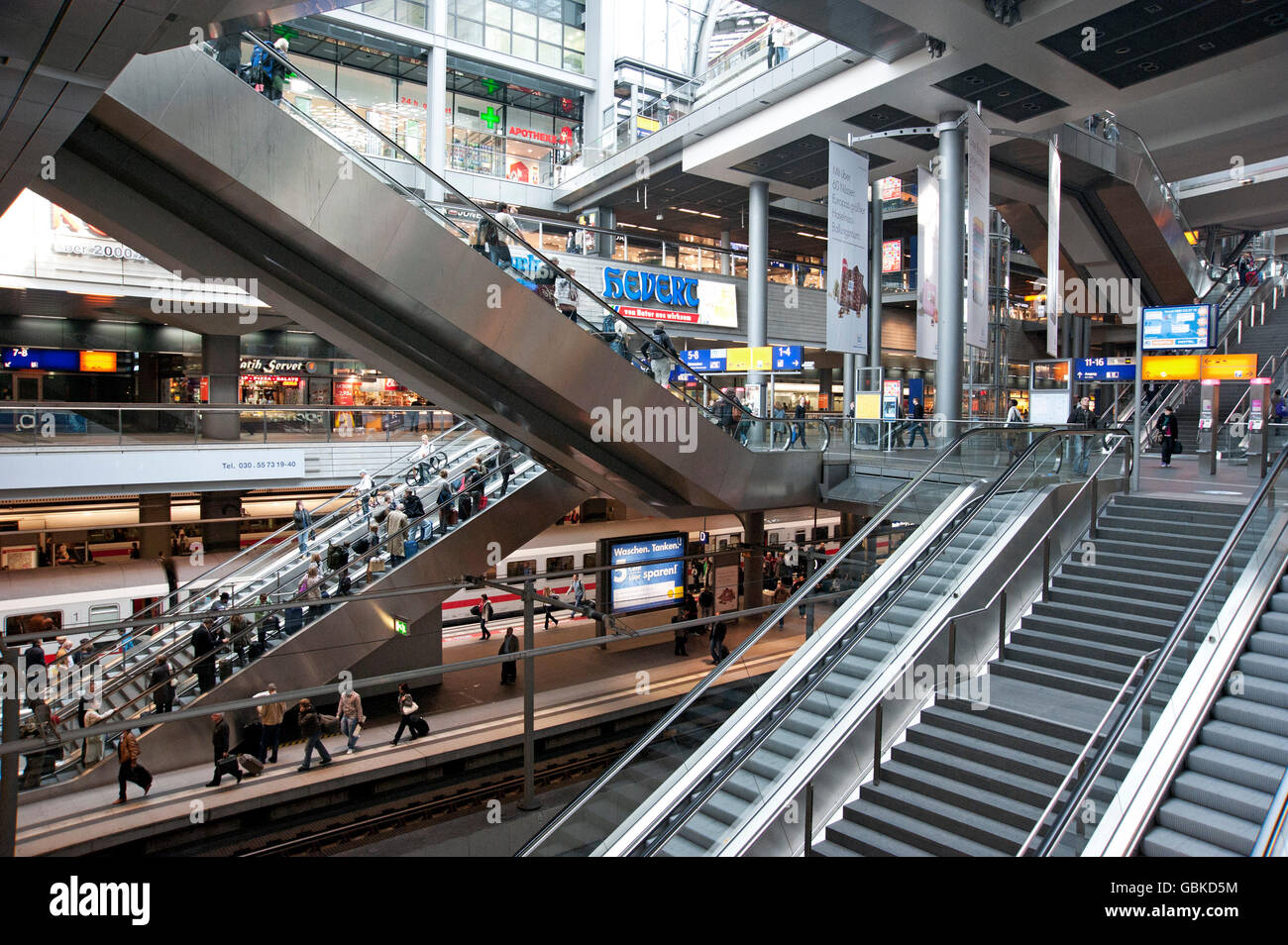 Central railway station, Berlin Stock Photo - Alamy