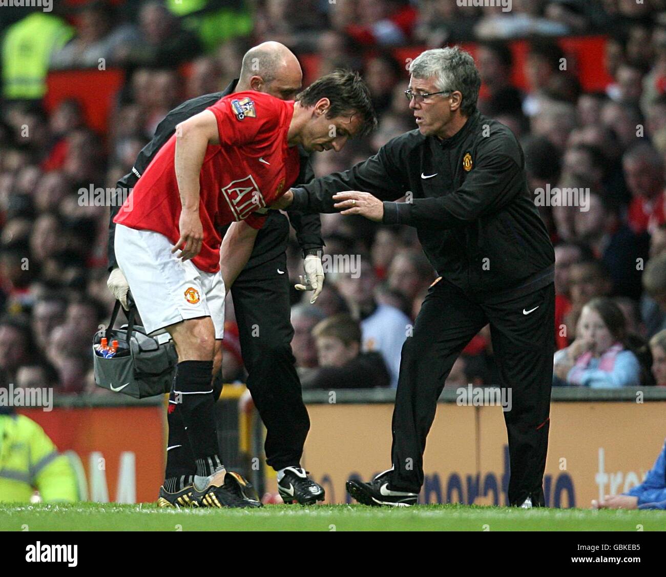 Full length injured injury football datacoapplies hi-res stock ...