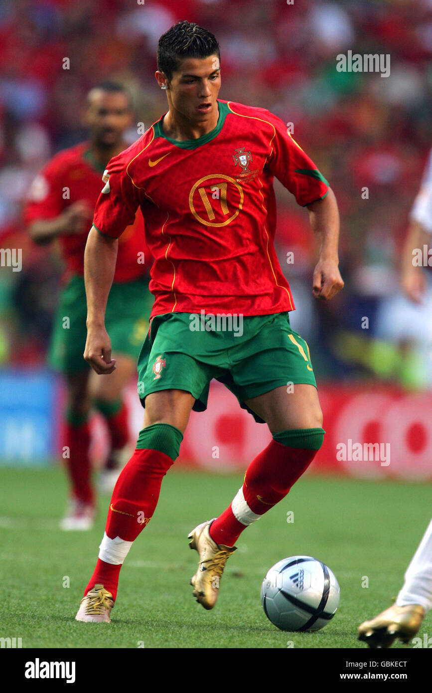Cristiano ronaldo portugal 2004 greece hi-res stock photography and ...