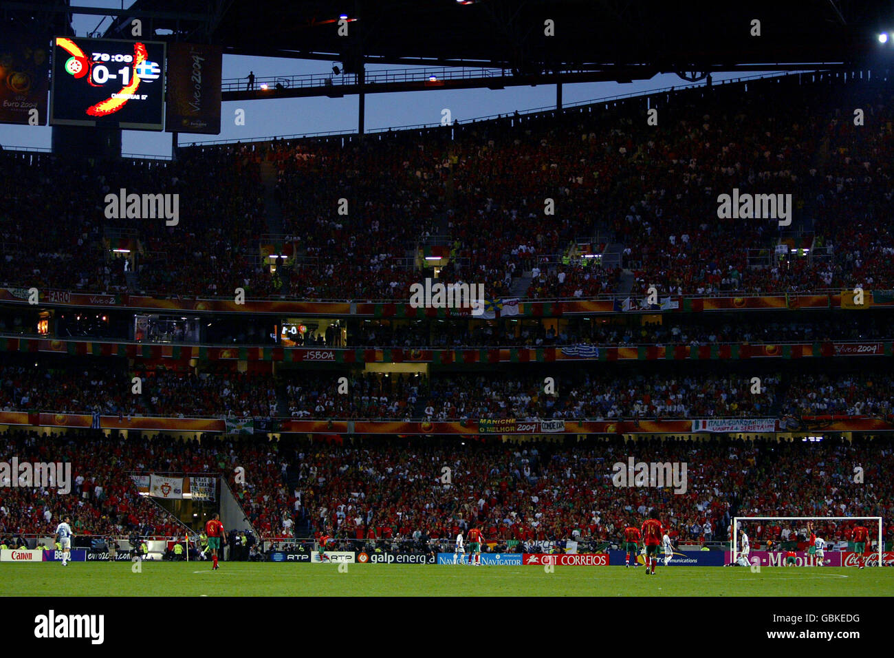 Uefa euro 2004 greece final hi-res stock photography and images - Alamy