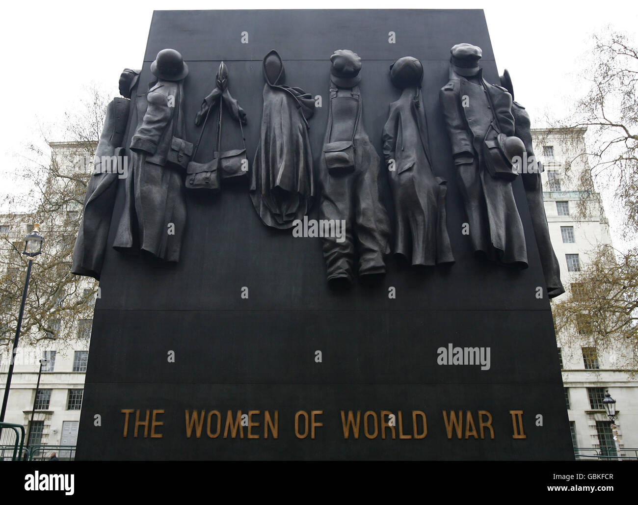 Statues and Memorials - National Monument to the Women of World War II ...