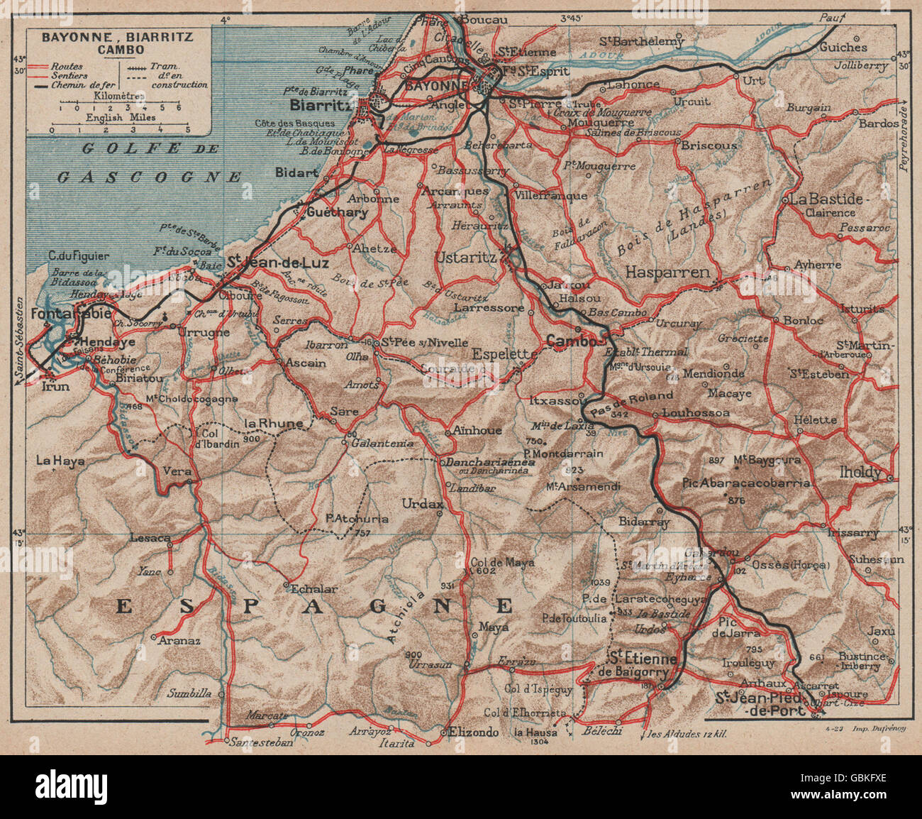 PAYS BASQUE FRANÇAIS.Bayonne Biarritz Cambo.Trails.Pyrénées-Atlvintages ...