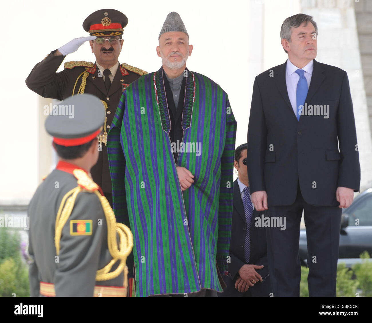 Prime Minister Gordon Brown (right) meets Afghan president Hamid Karzai ...