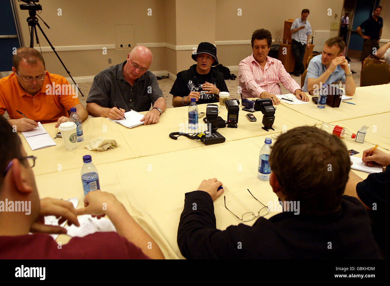 Ricky Hatton (centre) talks to the British Media during the press ...
